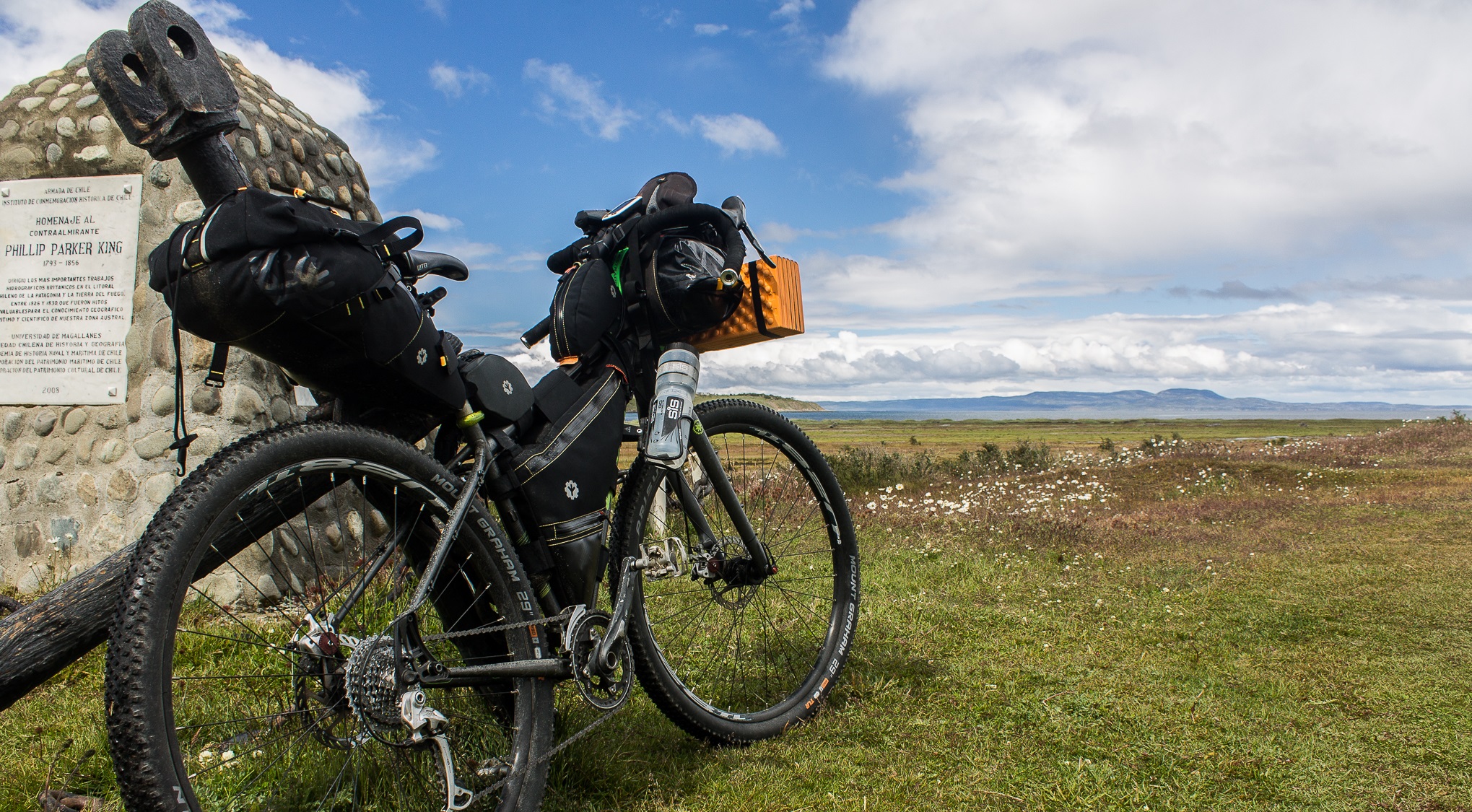 Bolsos de Bikepacking, cicloturismo y ciclismo